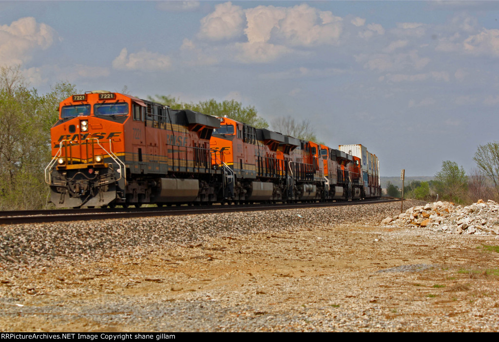 BNSF 7221 Heads Wb with a stack train.